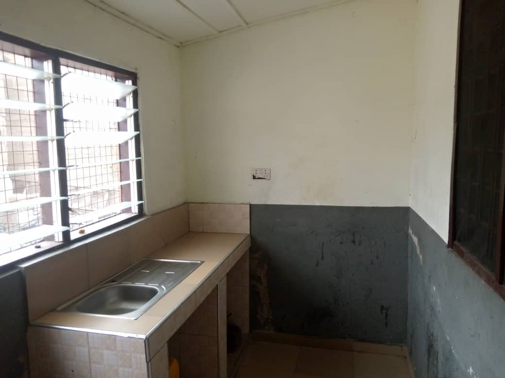 Chamber and hall self contained for rent at botwe school junction area ...